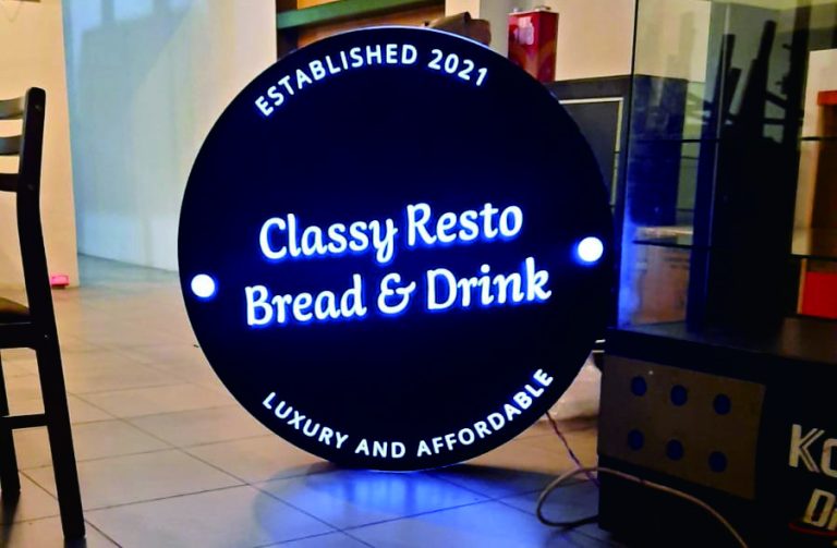 Neon Box Classy Resto – Intermika